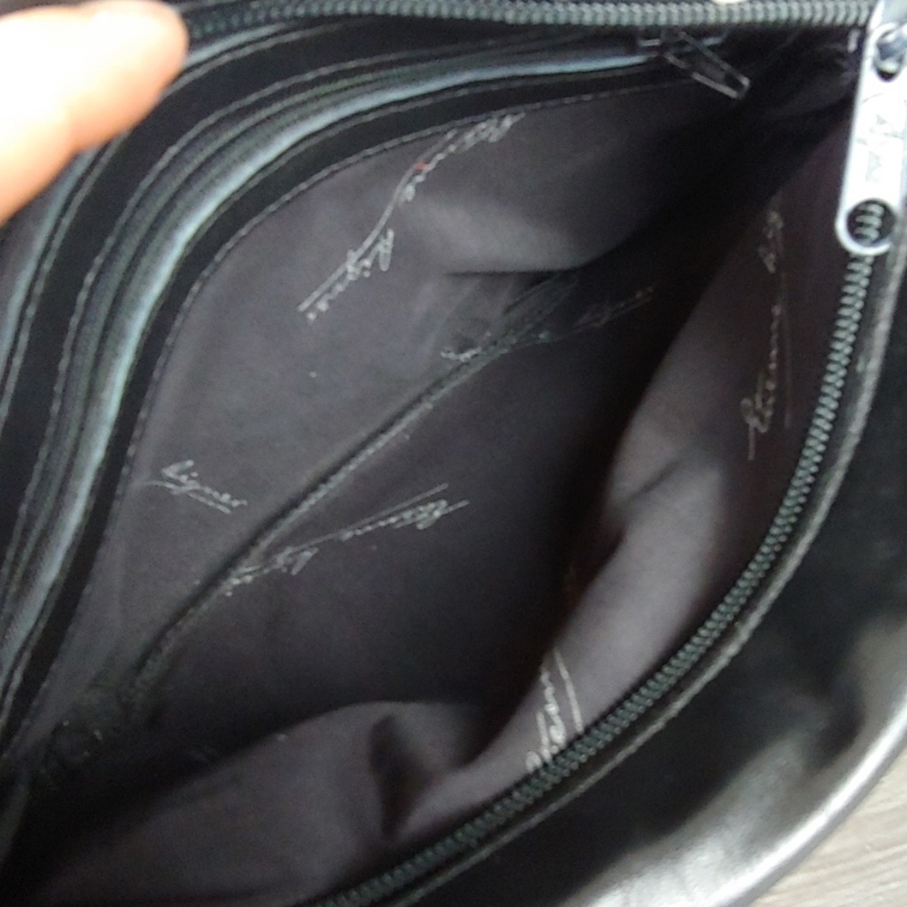 Etienne Aigner Signature Black Leather Purse - Gem